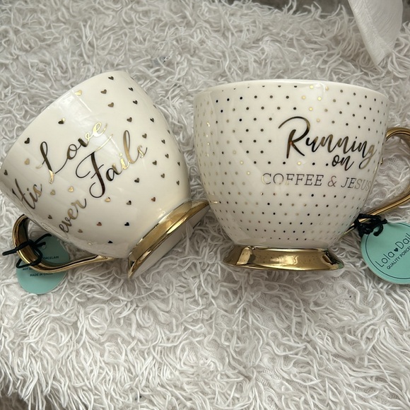 Lola Daily | Dining | Set Of 2 White Gold Coffee Mug | Poshmark